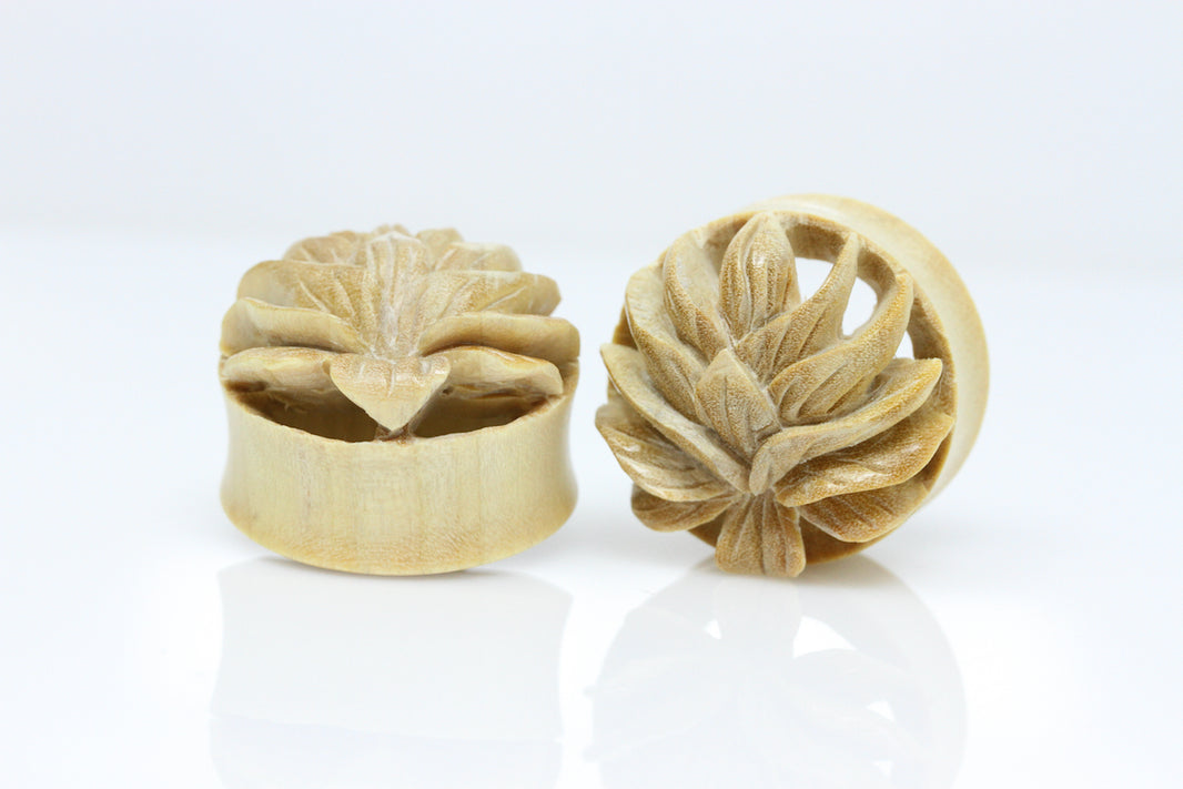8mm - (0 Gauge) – Two Feather Plugs