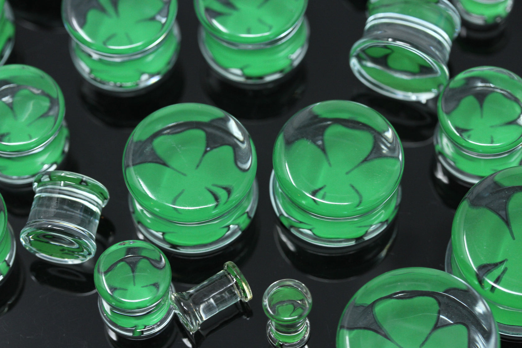 Four Leaf Clover Glass Plugs (Pair) - G035 – Two Feather Plugs