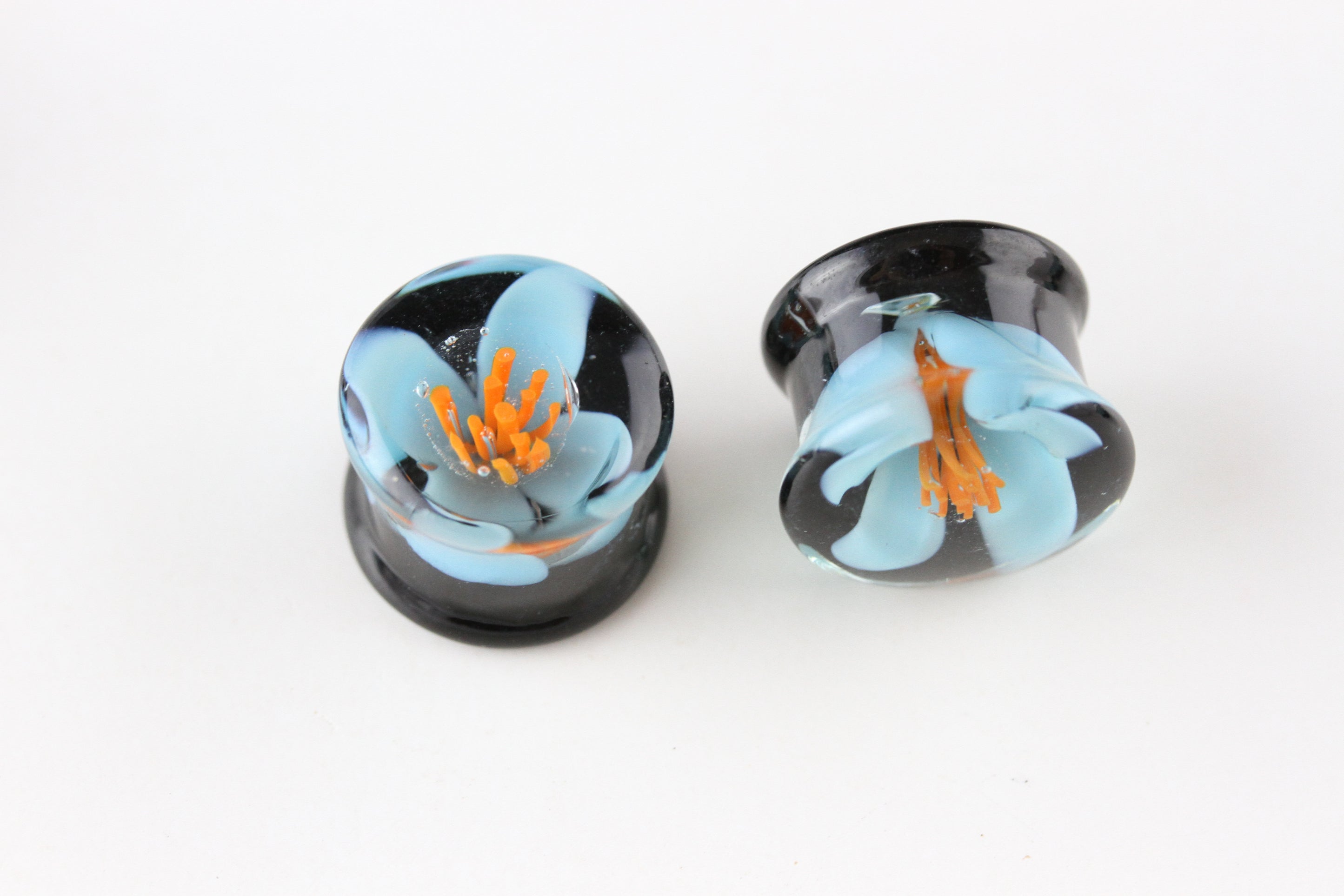 Glass Flower Plugs (10mm - 25mm) (Pair) - G017 – Two Feather Plugs