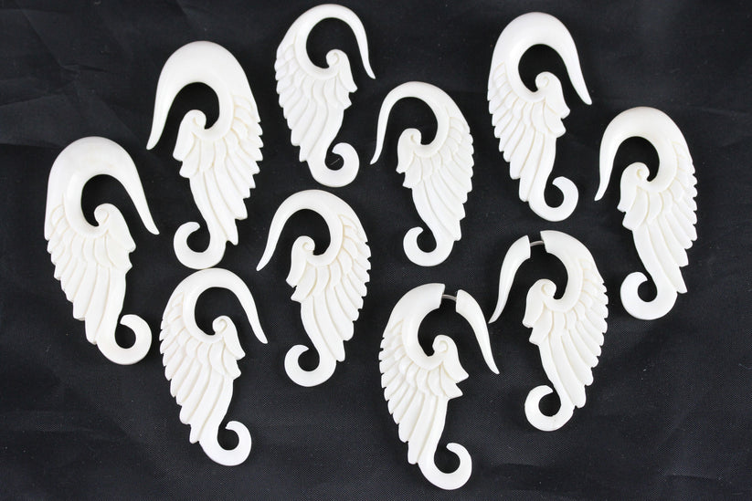 White Wing Plug Stretch Ear Hangers (Pair) - C025 – Two Feather Plugs
