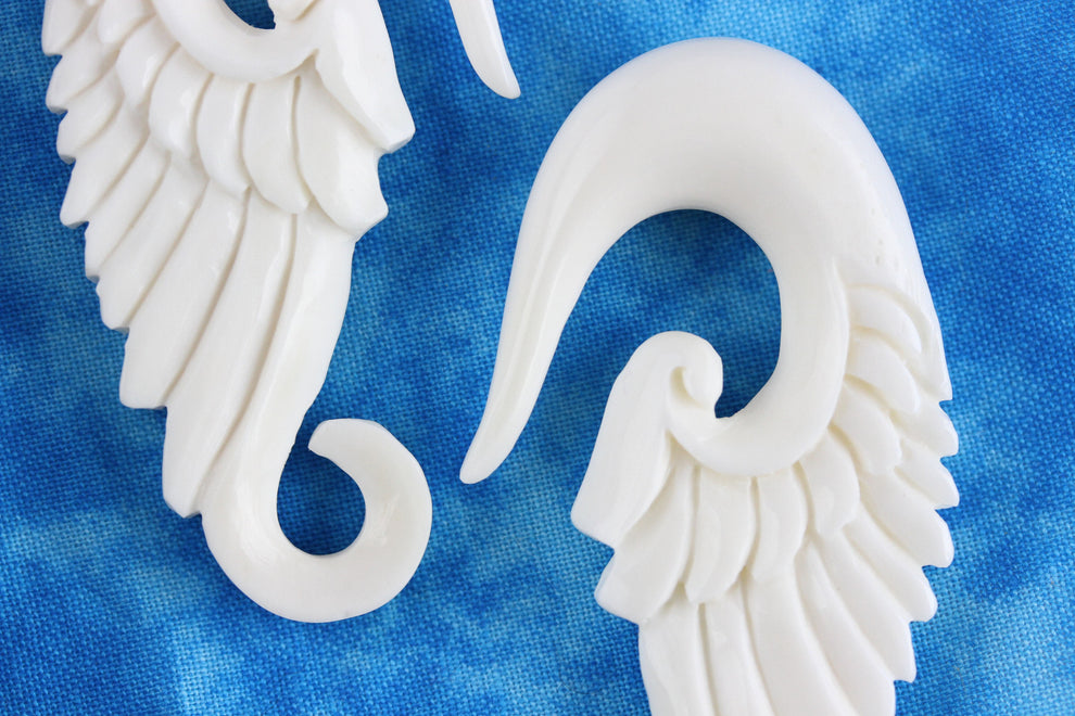 White Wing Plug Stretch Ear Hangers (Pair) - C025 – Two Feather Plugs