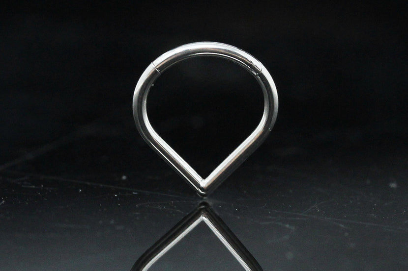 What size should I get for my septum ring? – Two Feather Plugs