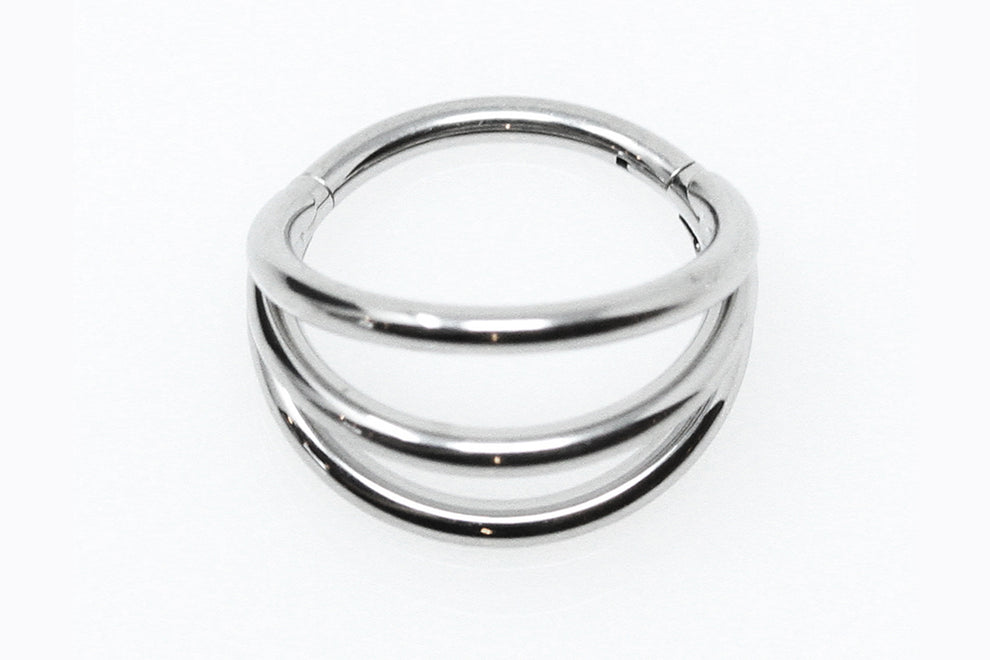 Titanium Triple Septum Clicker - Silver - SPT002 – Two Feather Plugs